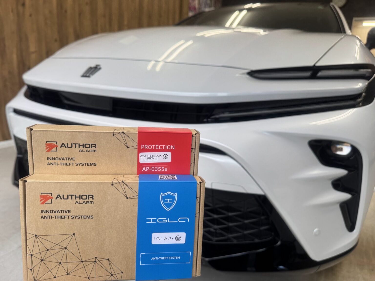 トヨタ 36クラウンスポーツにIGLA2、KEYLESS BLOCK取付 | COLORS｜静岡県沼津市のカーオーディオ・ホームシアター施工